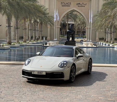 Rent Porsche Dubai | Hire 911 Carrera, Taycan, Panamera, Cayenne ...