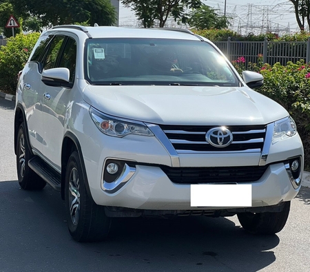 Used Fortuner for Sale in UAE | Toyota Fortuner Price Dubai