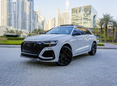 Rent Audi Q8 2020 Car in Dubai at AED 650/day & AED 15999/month OCD-15606