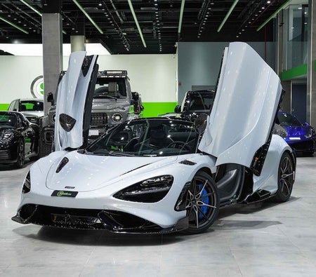 Buy a McLaren 765LT Dubai | 765LT for sale in Dubai