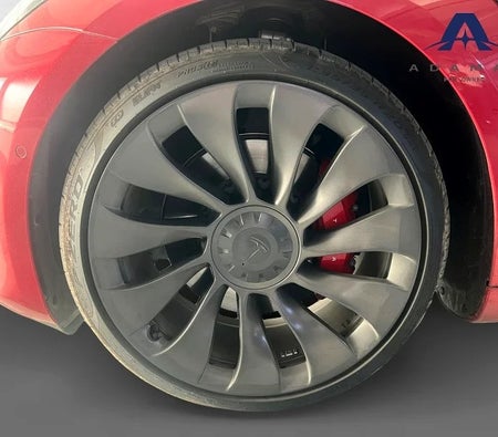 16 Used Tesla Model 3 Dubai | Second hand Model 3 from AED 70,000