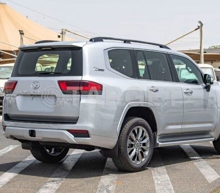 Buy New Toyota Land Cruiser Dubai | New Toyota Land Cruiser Car Prices ...